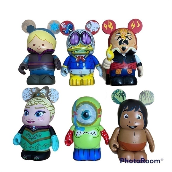 Disney | Toys | Disney Vinylnation Figure Set Elsa Sven Monsters Inc ...